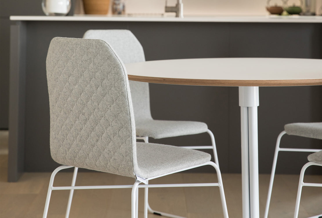 Chase Table | Round – Tim Webber