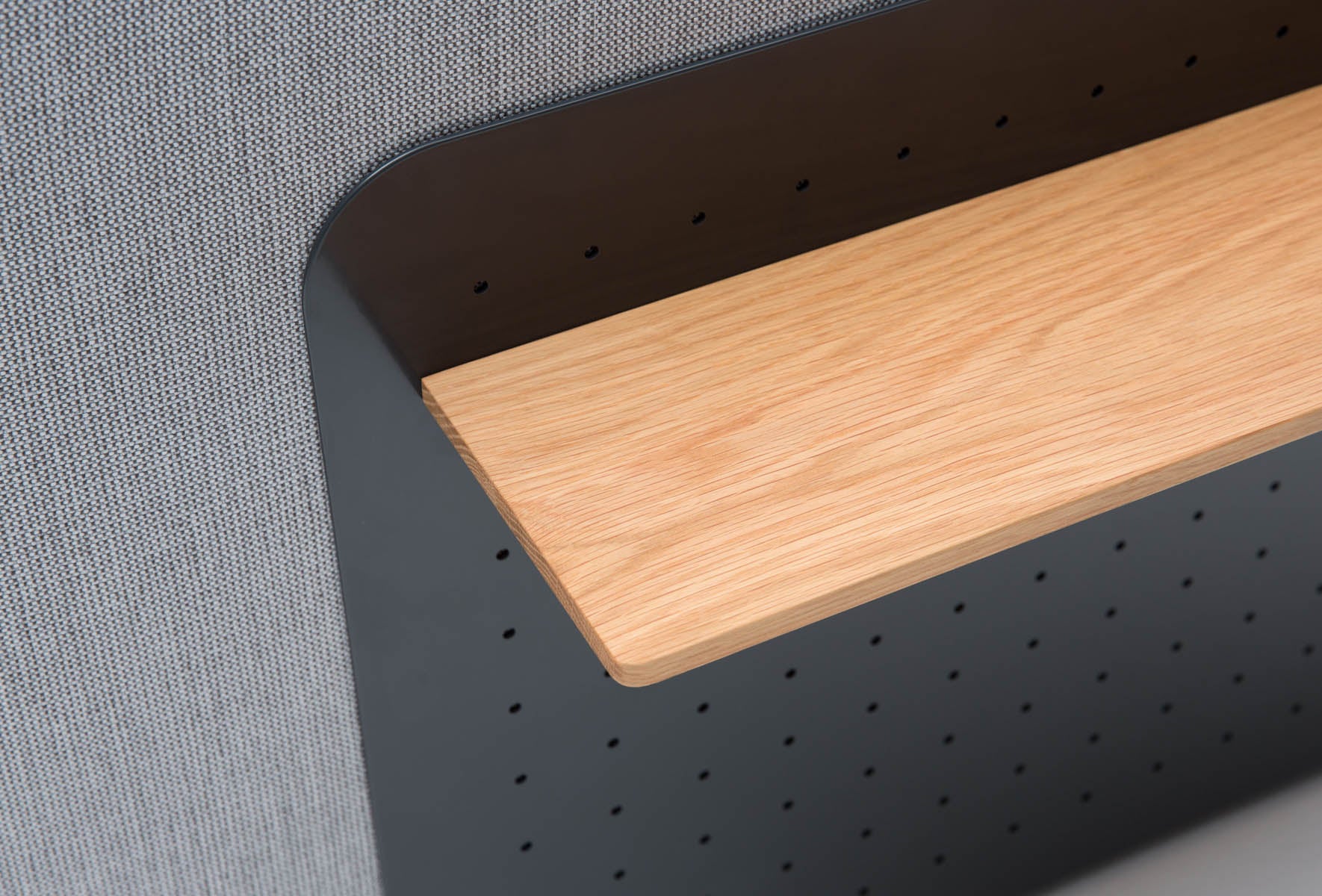 Series Sofa – Tim Webber