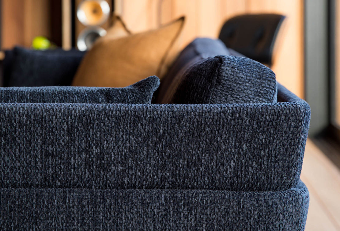 Layer Sofa – Tim Webber
